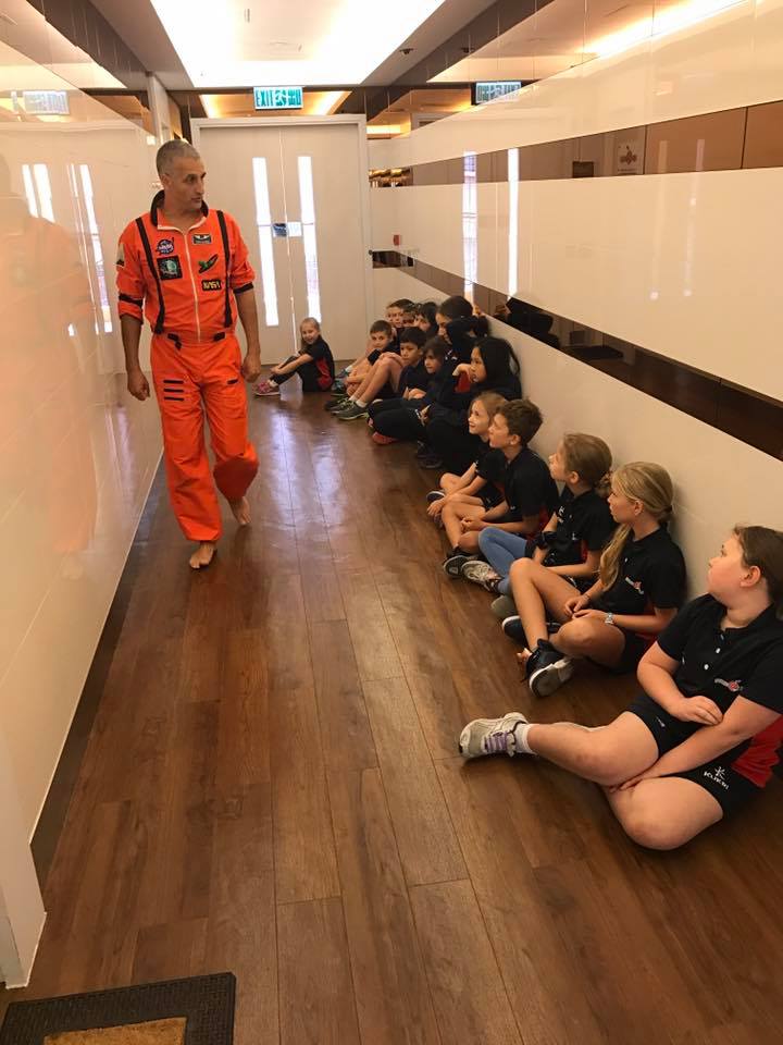 Discovery Dome Mobile Planetarium – Hkila